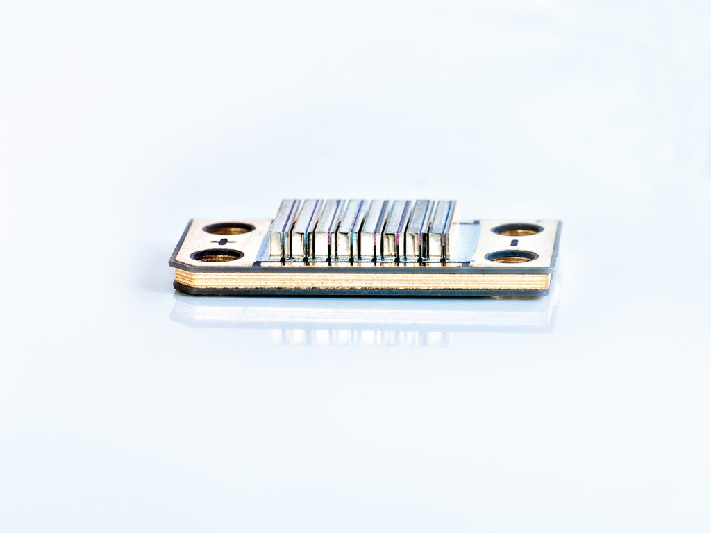 High-power diode lasers: QCW-stacks – Lasphotonics